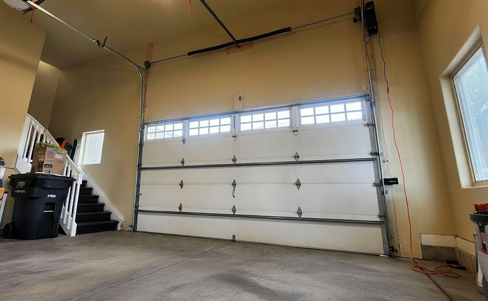 Garage Door Opening Styles: 2026 Guide for Chicago Homeowners
